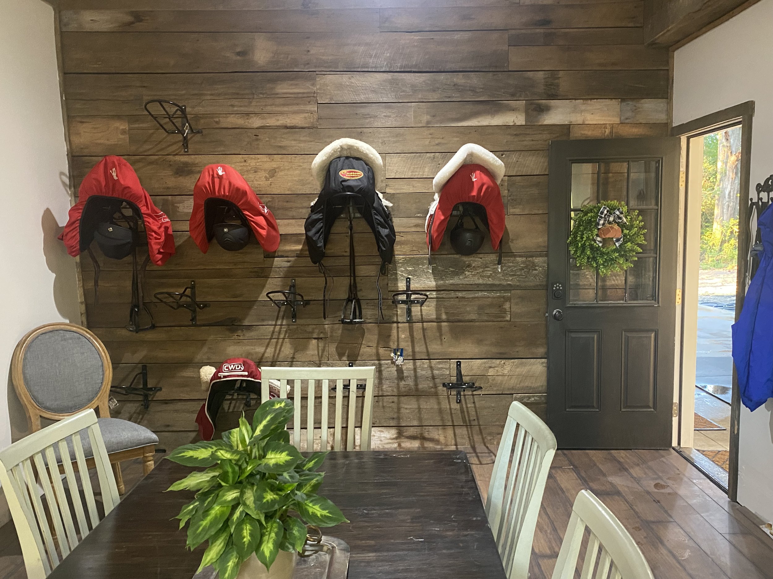 Our Facility – Crosswind Stables